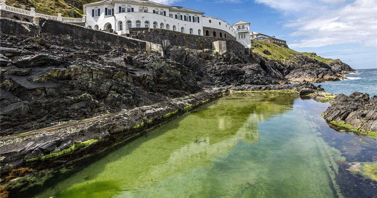 Jitty | Jitty - Esplanade Road, Newquay