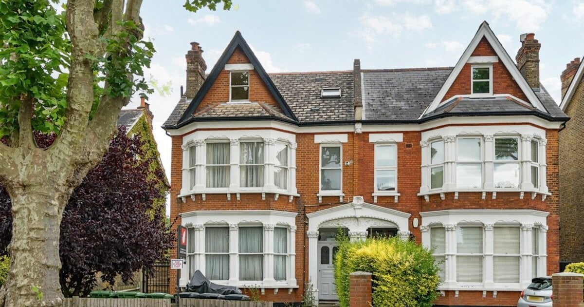 Jitty | Canadian Avenue, Bell Green