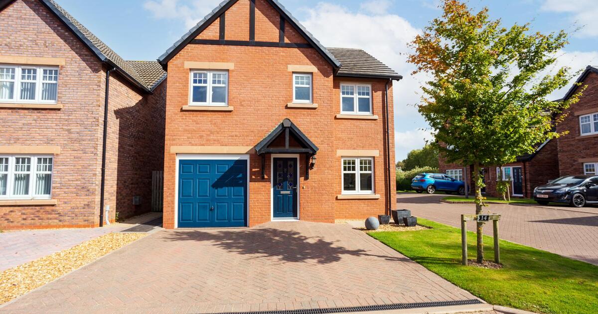 Jitty | Jitty - Hawthorn Close, Dumfries