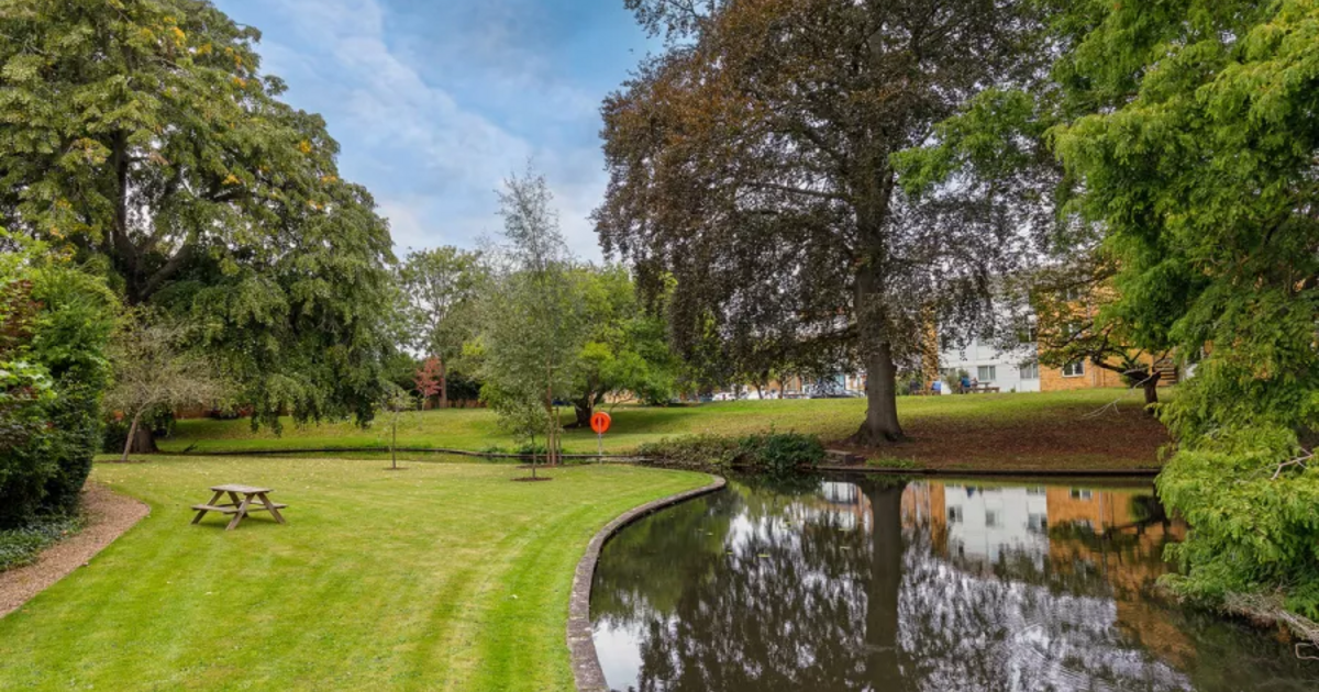 Mill Plat, Isleworth | Jitty